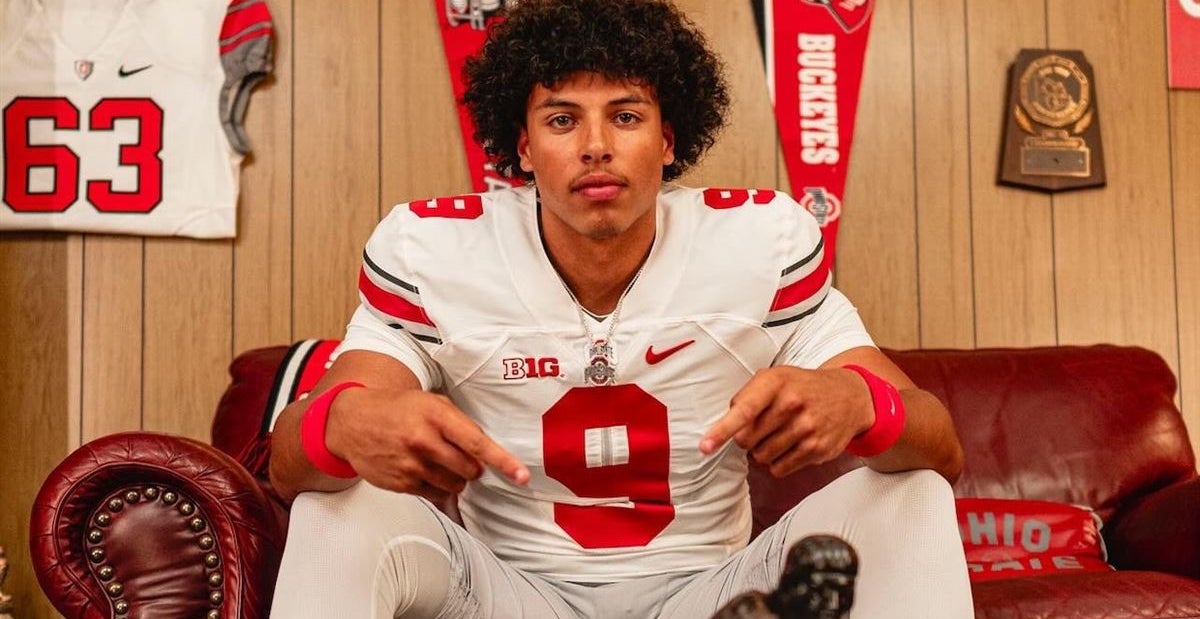 The 2025 college football quarterback recruits most likely to start as ...