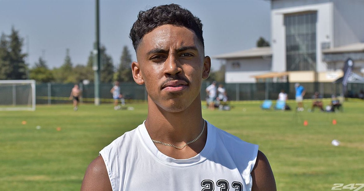 Fresno State first to offer local 2022 recruit TJ Hall