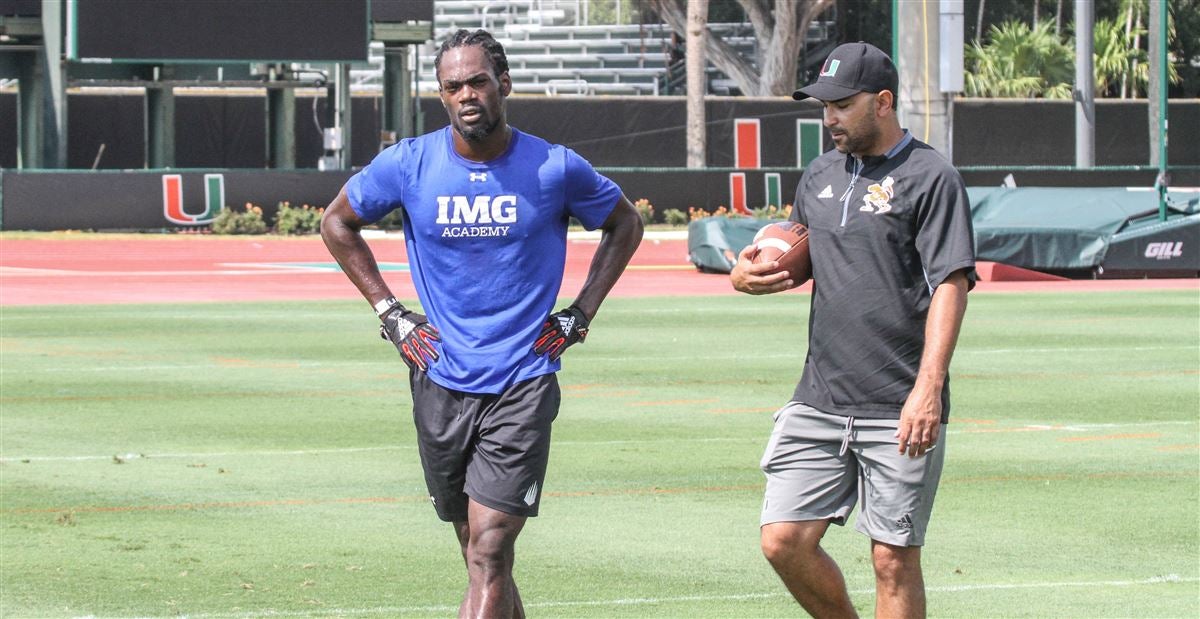 WR Michael Redding commits to Miami out of nowhere