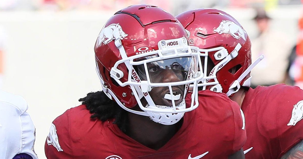 Will Andrew Armstrong return for Arkansas in 2024?