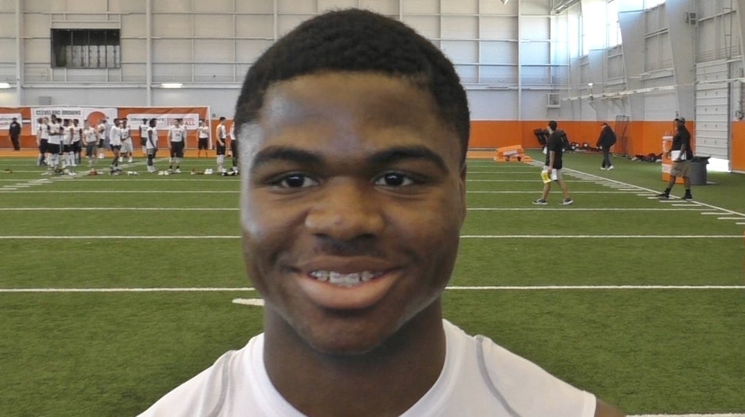 Family Watches Michael Dowell Land MSU Offer