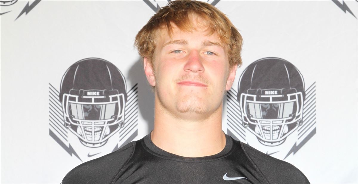Blue-chip LB Hollifield lines up his official visits