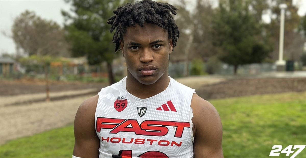 On the eve of his first visit to Ole Miss, four-star DB Ladarian Clardy ...