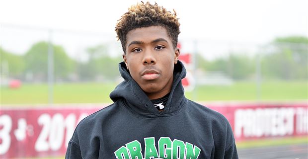 2020 DB Mickens has Nation's Elite in Pursuit