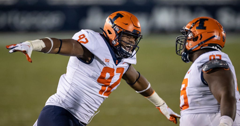JUST IN: Illini edge rusher Isaiah Gay returns for 2021 season