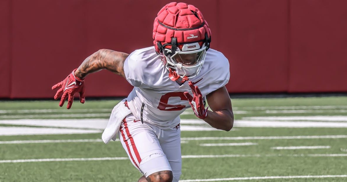 Dynamic wideout Raylen Sharpe emerging in slot for Arkansas offense