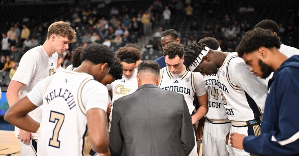 Georgia Tech Pulls Away in Second Half for 82-66 Win