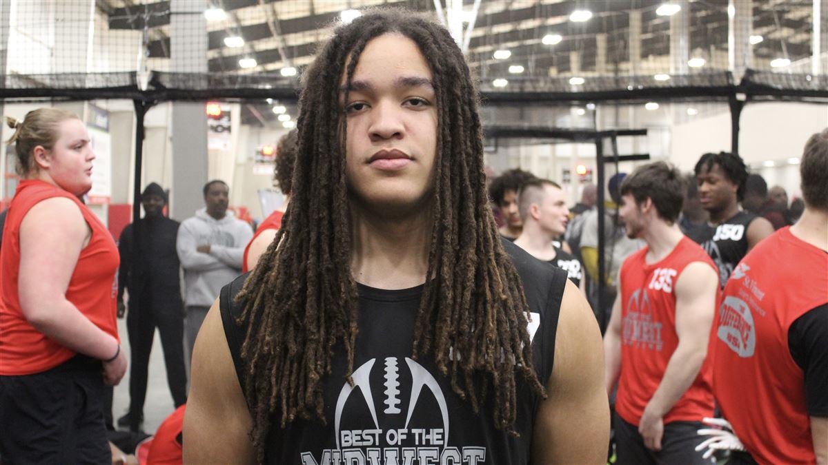 Three-star Ohio DL Angelo McCullom visits Illini: 'It was very genuine'