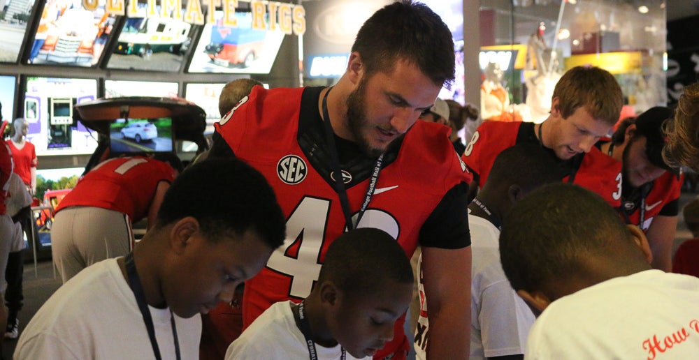 Moore's Journey: Major leagues to student-athlete