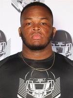 Denzel Daxon, Illinois, Defensive Tackle