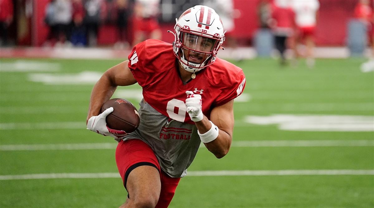 Football Insider: Defense Bows Up in the Red Zone, but Offense Hits Back