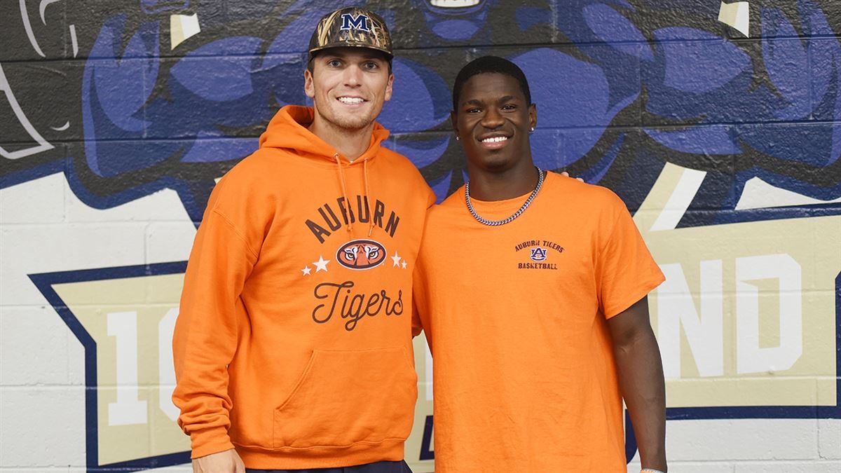 Lane, Ganus form a special bond as more than a player and coach