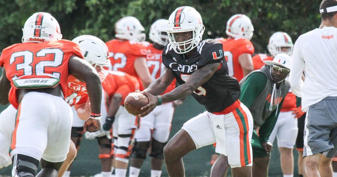 N'Kosi Perry, Cade Weldon Get First-Team QB Reps Tuesday