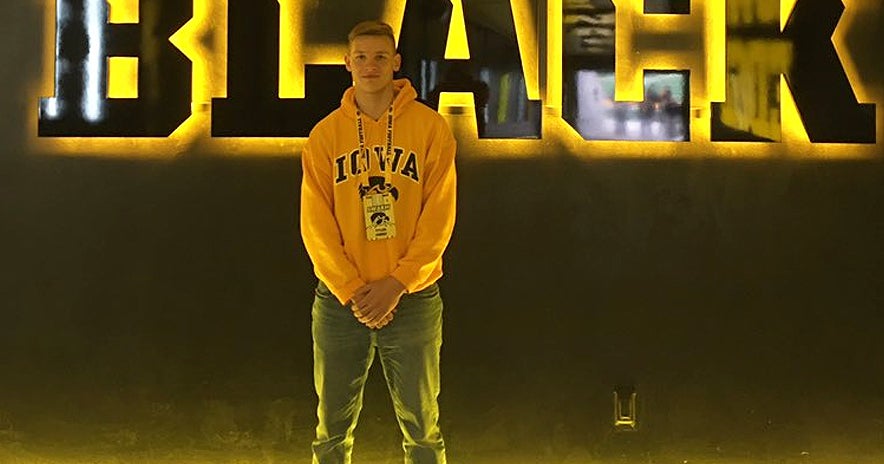 In-state TE Tyler Moore on Iowa, Iowa State radar