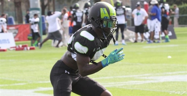 Kevin Toliver II Photos