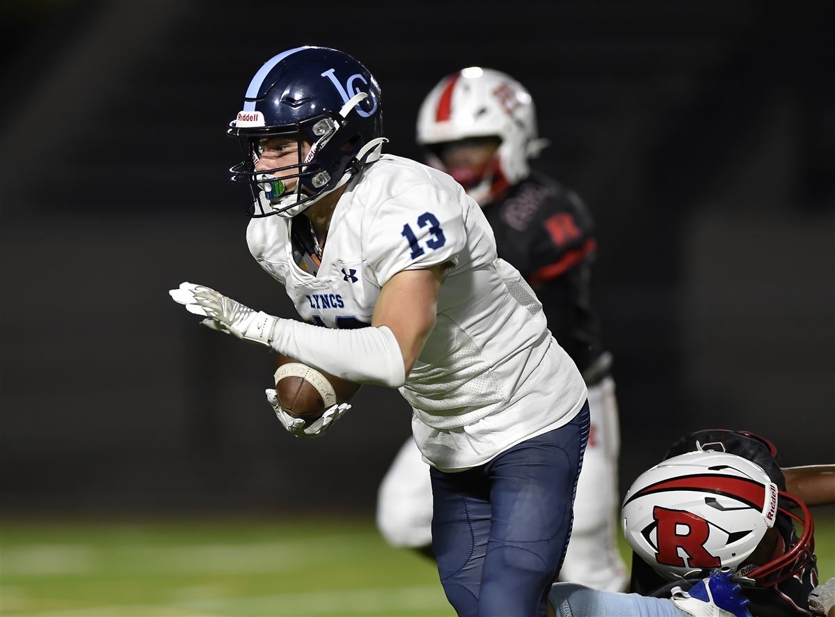 PHOTO GALLERY: Lynden Christian Defeats Renton
