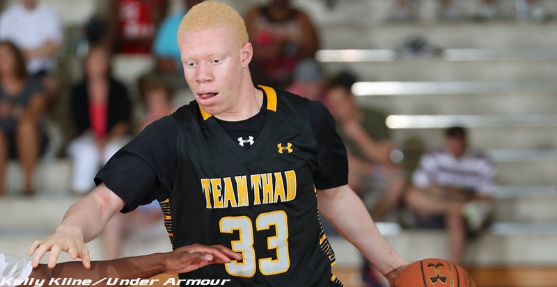 Fisher drops hints at college decision