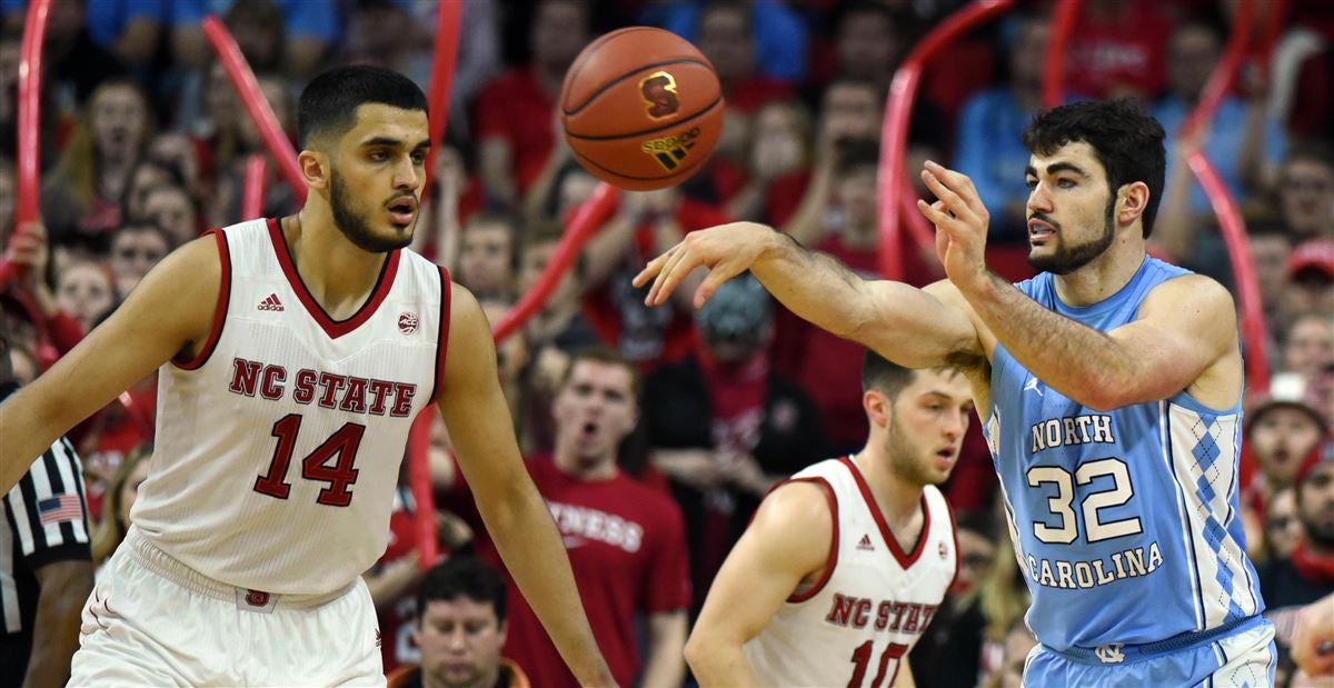 Media impressed with Luke Maye in win over NC State