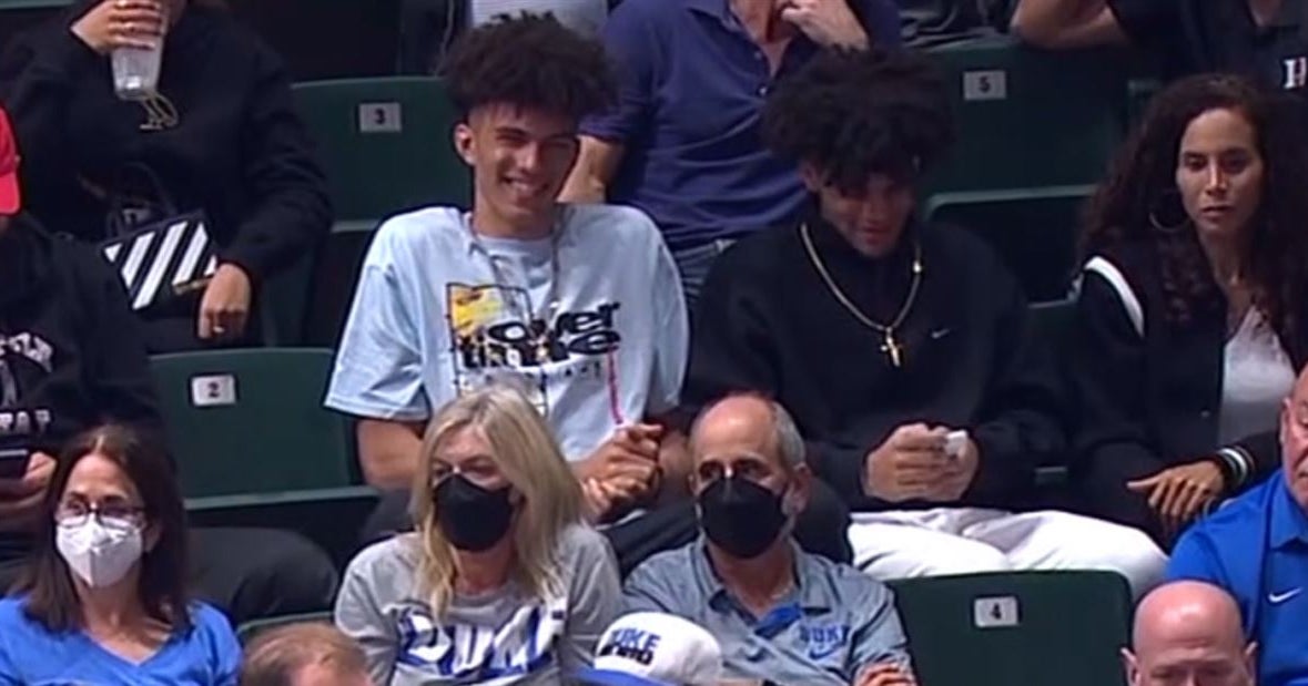 2025 standouts Cameron Boozer, Cayden Boozer on hand for Miami's win ...