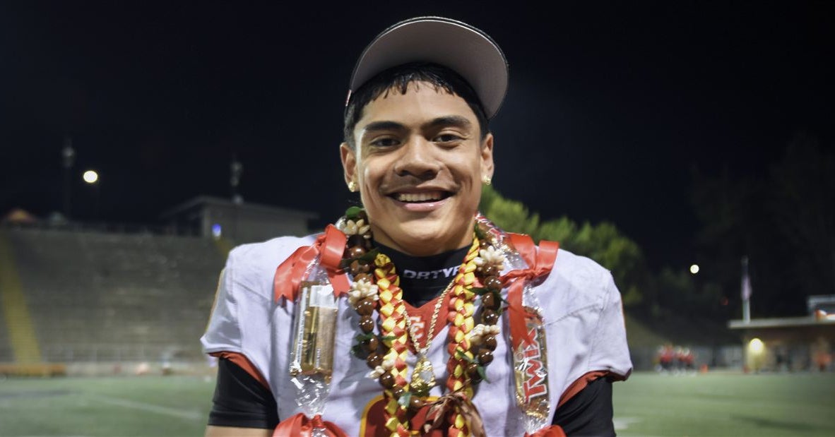 Wolverines staff drops in on nation's top safety prospect