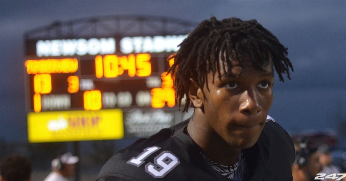 Ducks land commitment from defensive end Terrell Tilmon