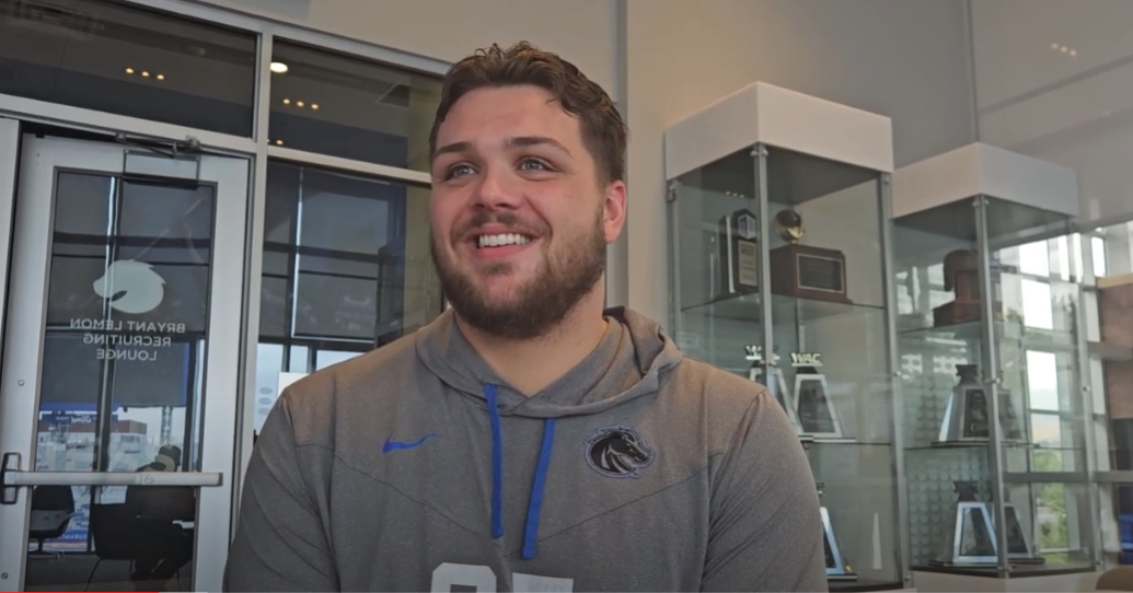 Boise State starting RT Hall Schmidt talks lessons learned, blocking ...