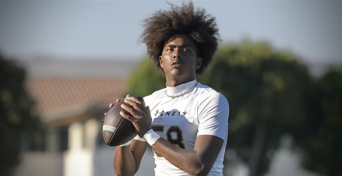 Four-star QB Akili Smith Jr. signs with Oregon football