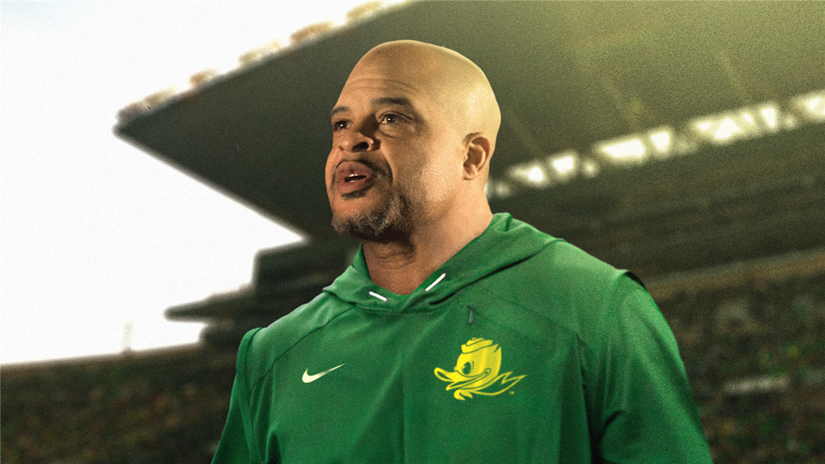 Oregon officially announces Demetrice Martin as new CB coach, passing ...