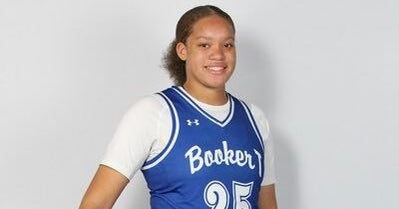 2026 top-25 prospect Chamiah Francis sets six official visits