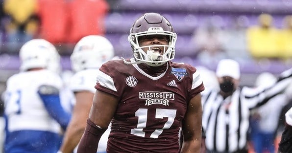 Bulldog defensive end Aaron Odom enters transfer portal