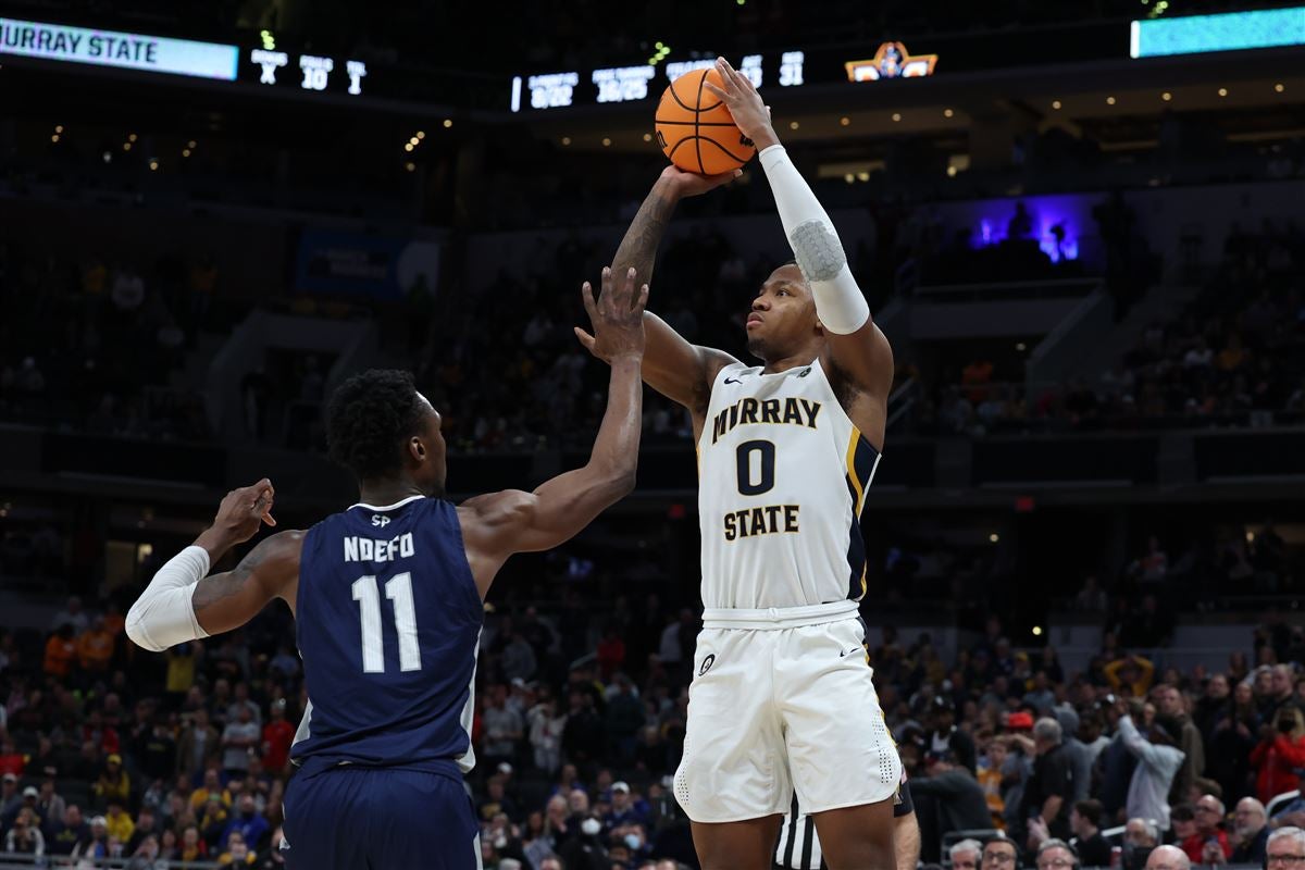 KJ Williams named to Karl Malone Award Watchlist