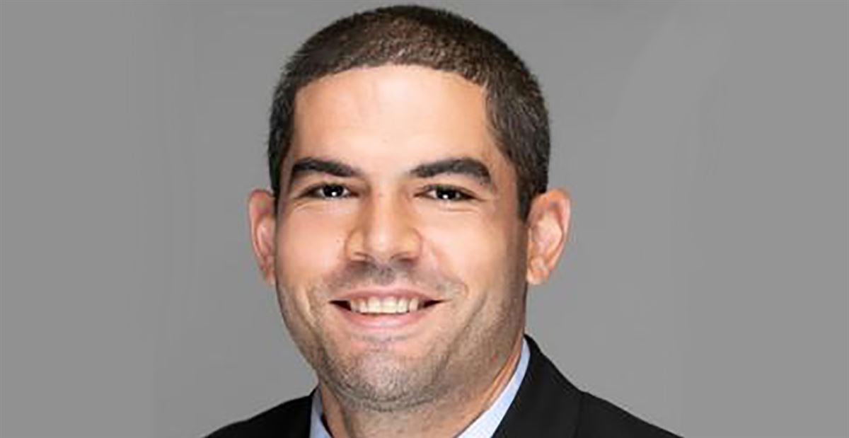 Arkansas officially hires Missouri State's Ronnie Fouch as wide ...