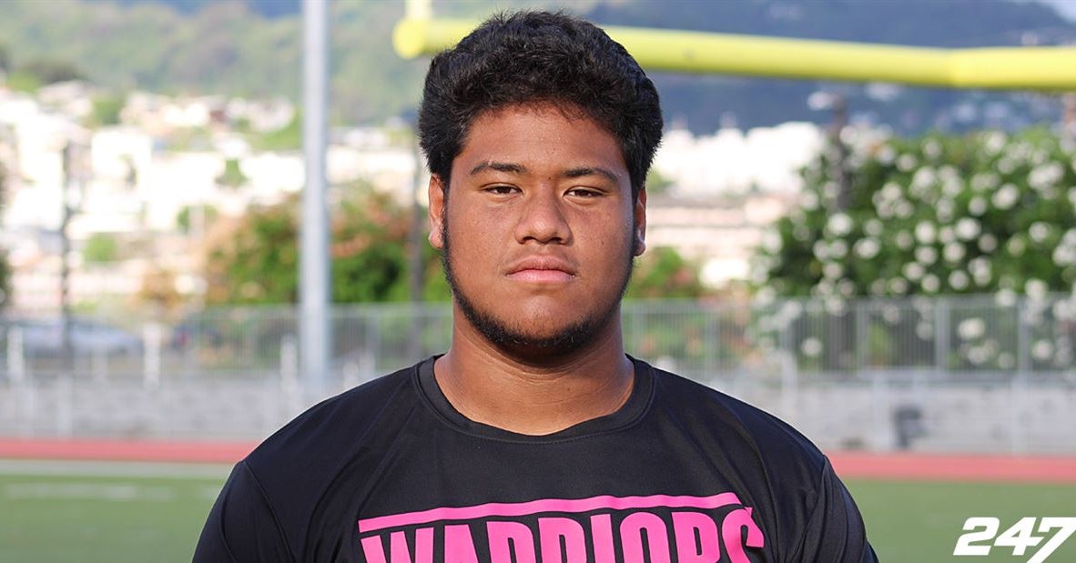 Husker signee Ka'aha'aina-Torres saw from sister where drive can take you