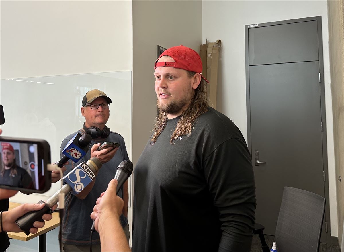 Senior OL Grant Treiber excited for season, embracing new mentality