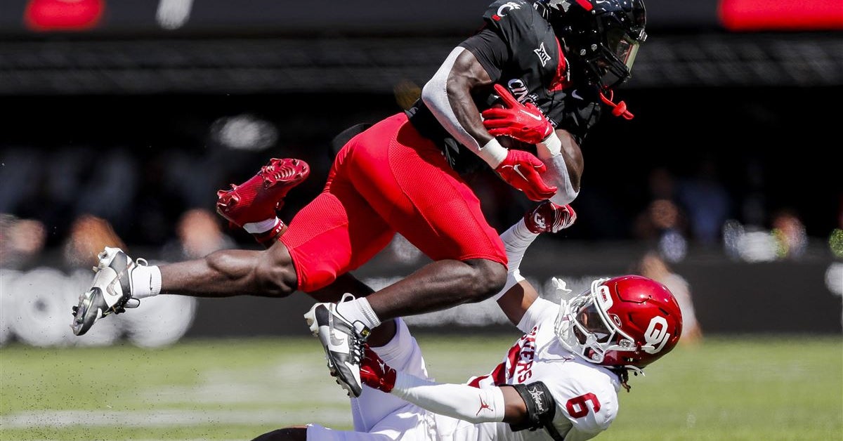 Oklahoma DB Makari Vickers expected to enter name into transfer portal