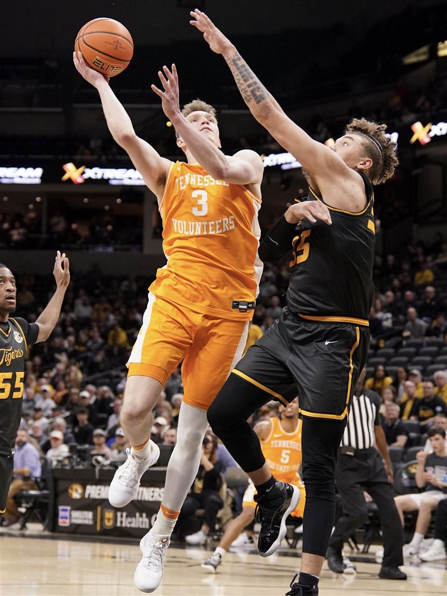 Rucker: Dalton Knecht continues curing what ailed Tennessee basketball
