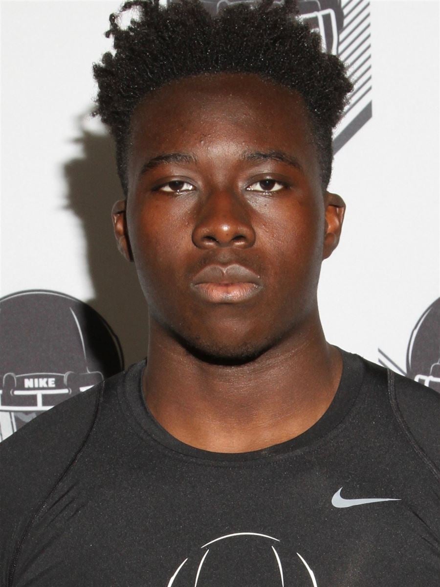 Tola Banjoko Profile Photos