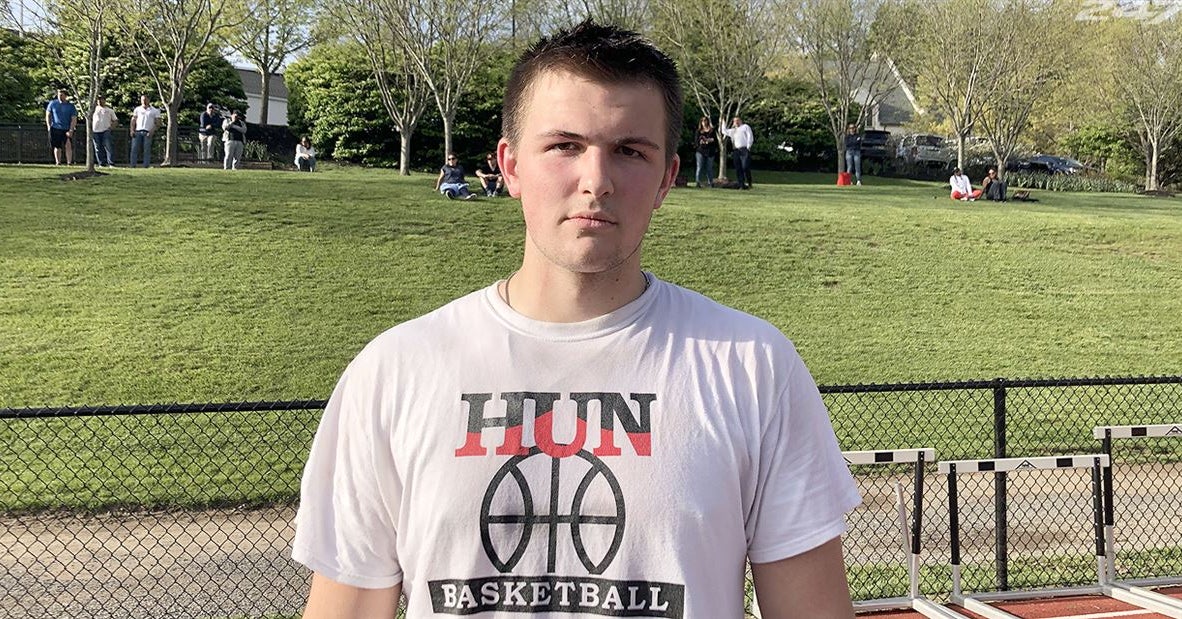 OT Logan Howland locks in Michigan official visit