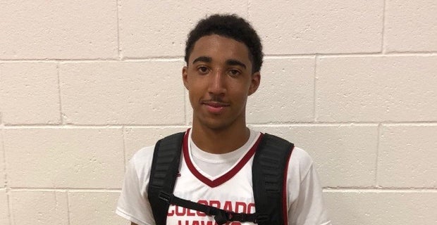 Minnesota offers Two-Sport Star Ty Robinson