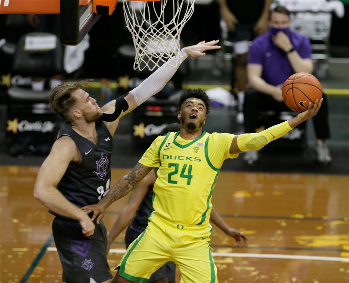 BREAKING: Oregon reserve guard Aaron Estrada enters NCAA Transfer Portal