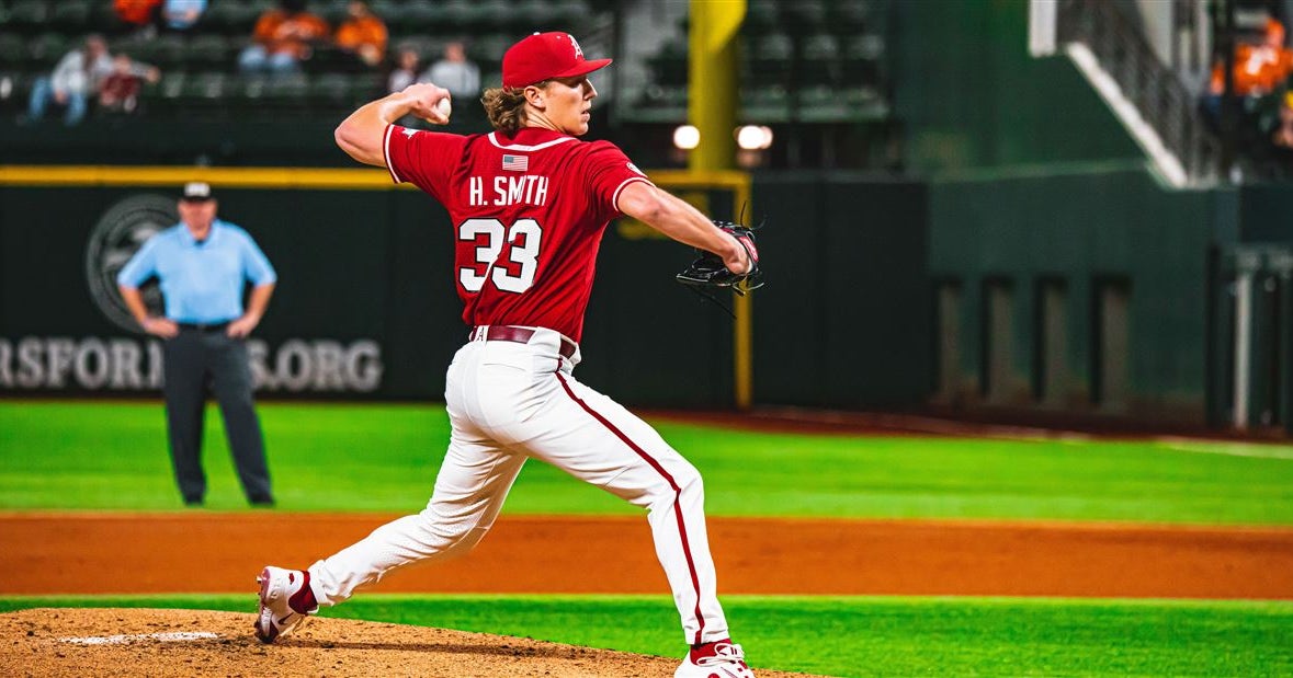 Hagen Smith shines as Arkansas ace vs. Texas