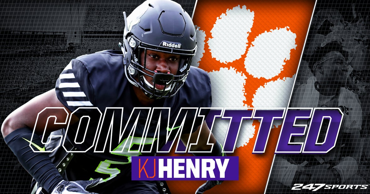 5-star DE KJ Henry signs with Clemson
