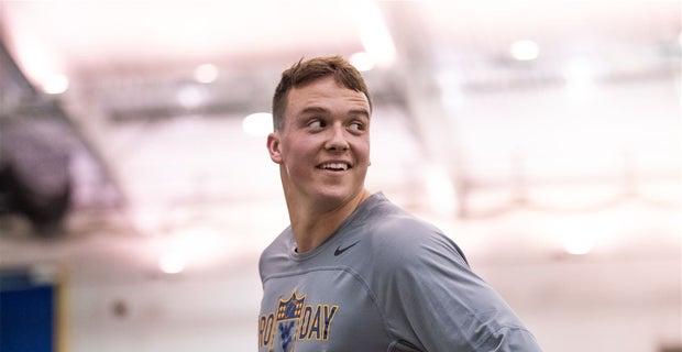 David Sills V Photos