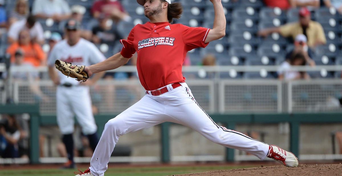 Adam Elliott 'just huge' for Louisville baseball in CWS victory