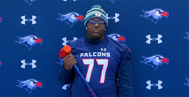 Terps first to offer juco OL JB Nelson