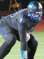 Logan Reichert, Raytown, Offensive Tackle