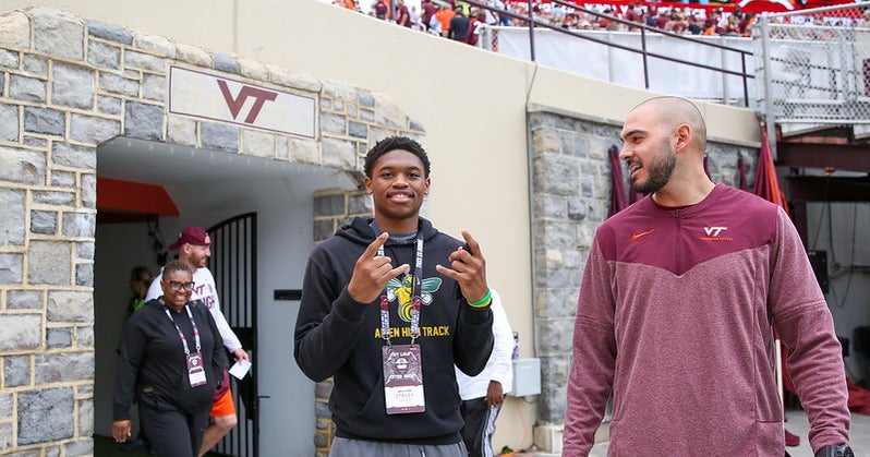 Virginia Tech offers SC '24 WR Braylon Staley