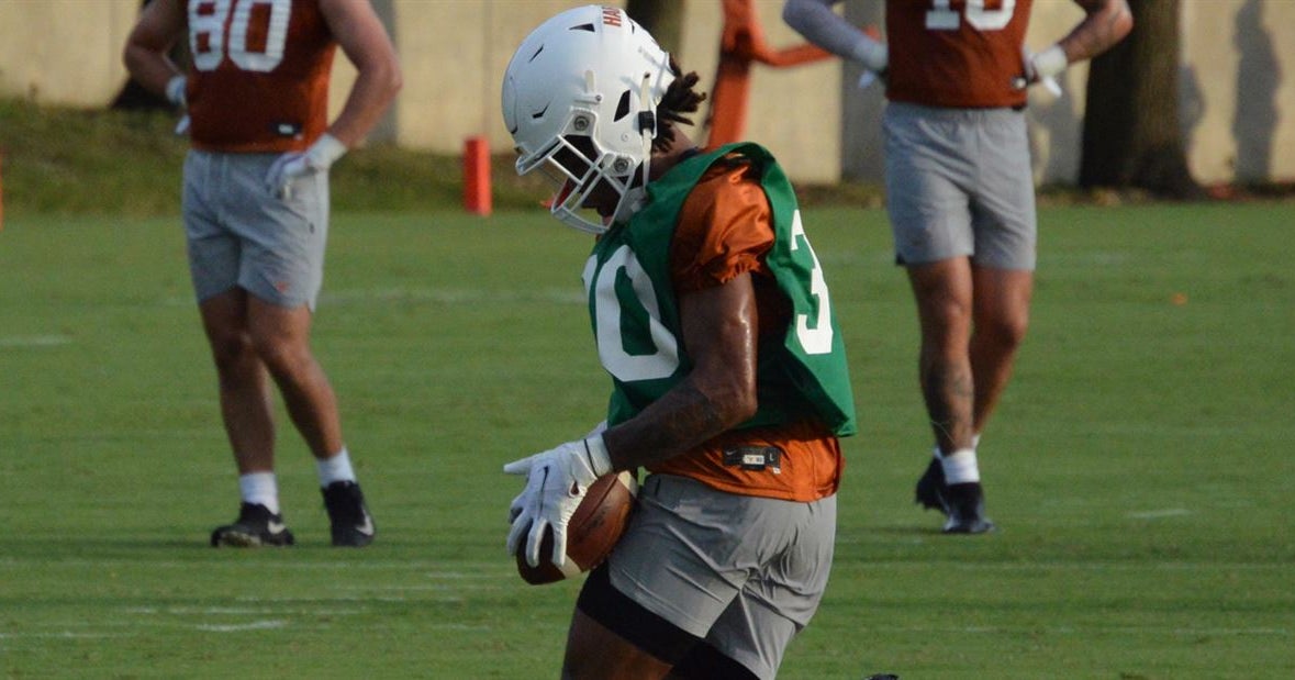 Texas Longhorns football: Transfer WR Dajon Harrison commits to UConn