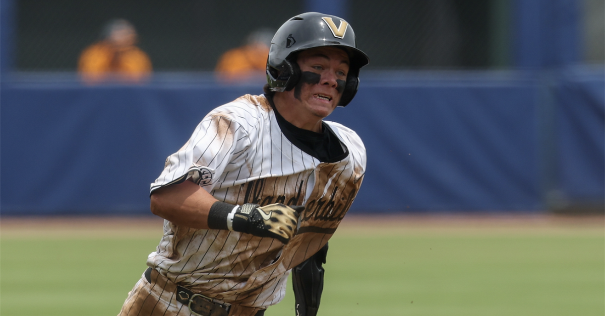 Rustan Rigdon was born for this. It shows.