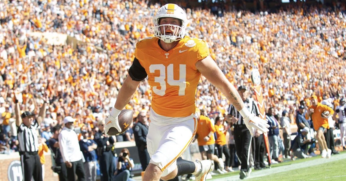2024 NFL Draft: Undrafted Vols TE McCallan Castles headed to Eagles